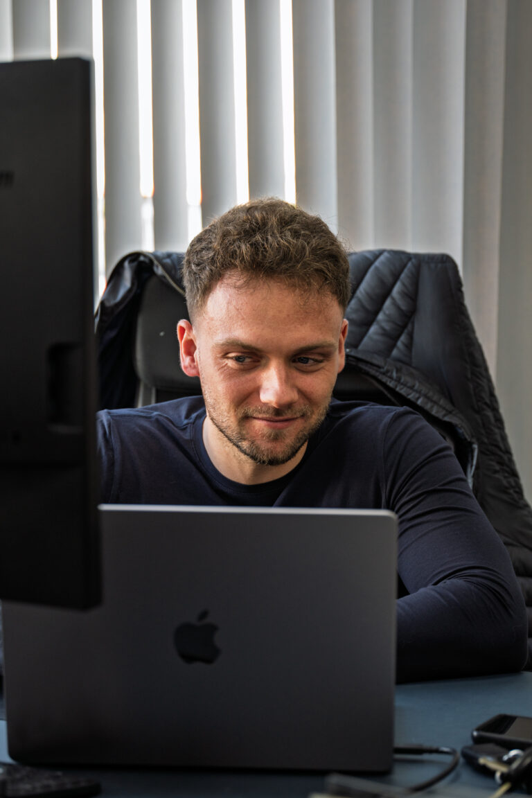 Root Agency - Boutique Biotech Webdesign & Webdevelopment Agency